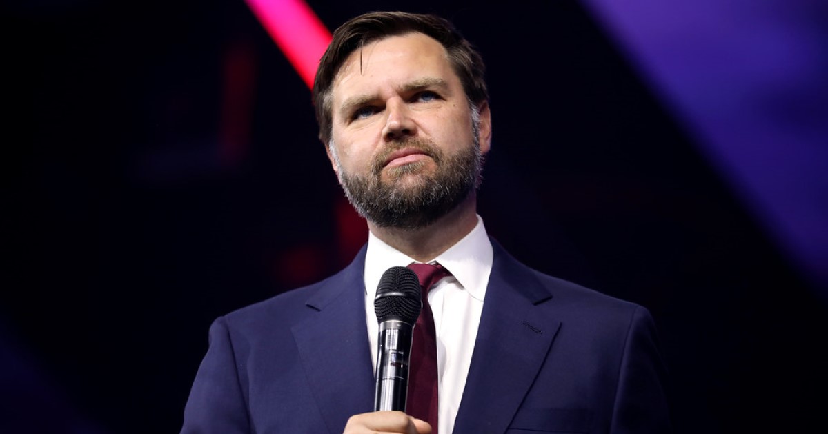 JD Vance REVERSAL… Donald Trump STUNNED - Right Wing News Hour